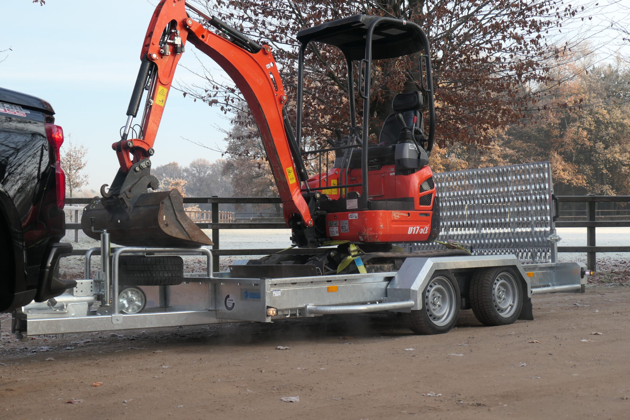 HAPERT Indigo LF-2 305x159 Freinée Suspensions à lames 3500kg - Global ...