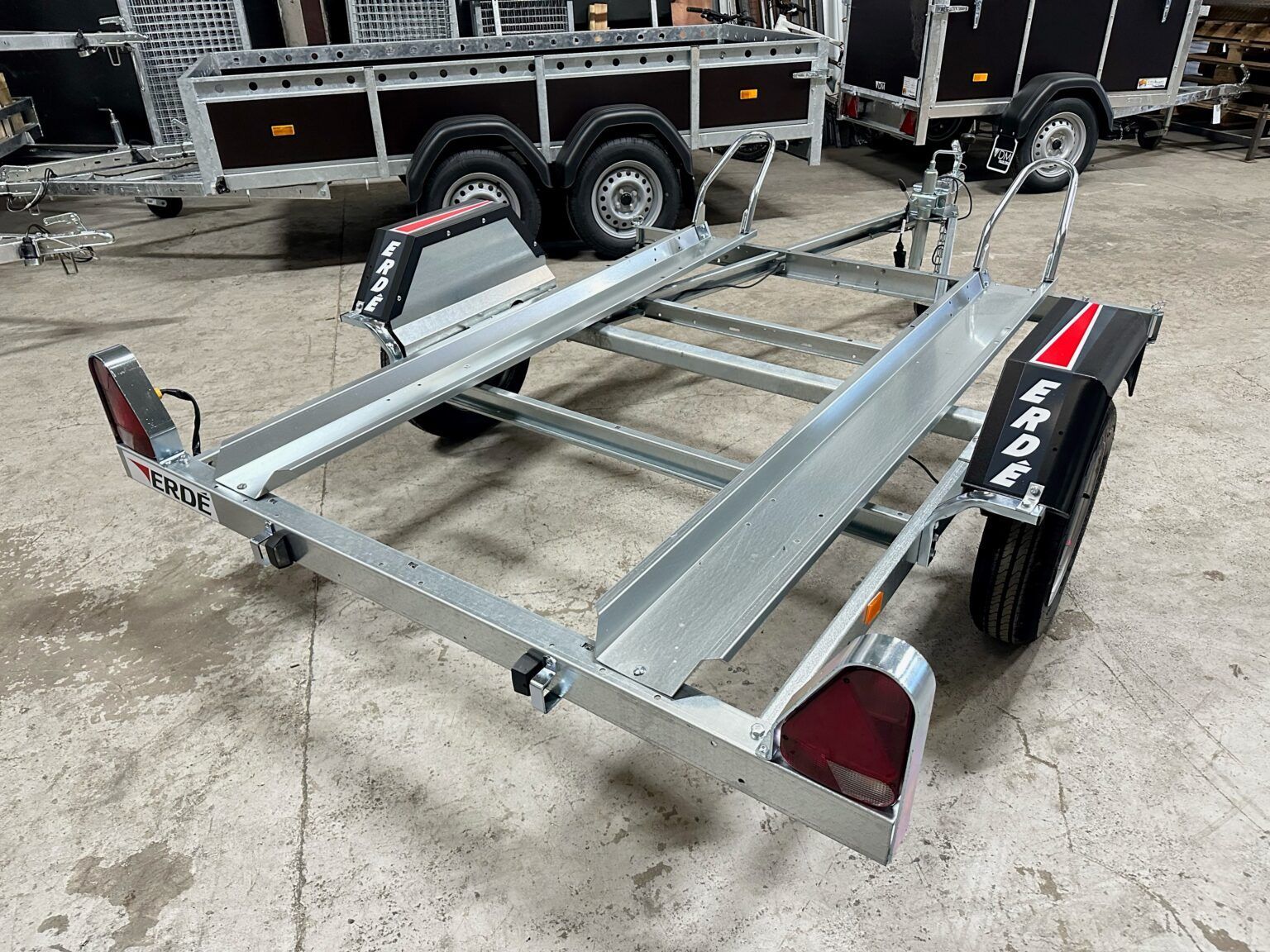 ERDE CH751 Porte-Moto/Quad 200x142 / 500 - 750kg - Global Remorques