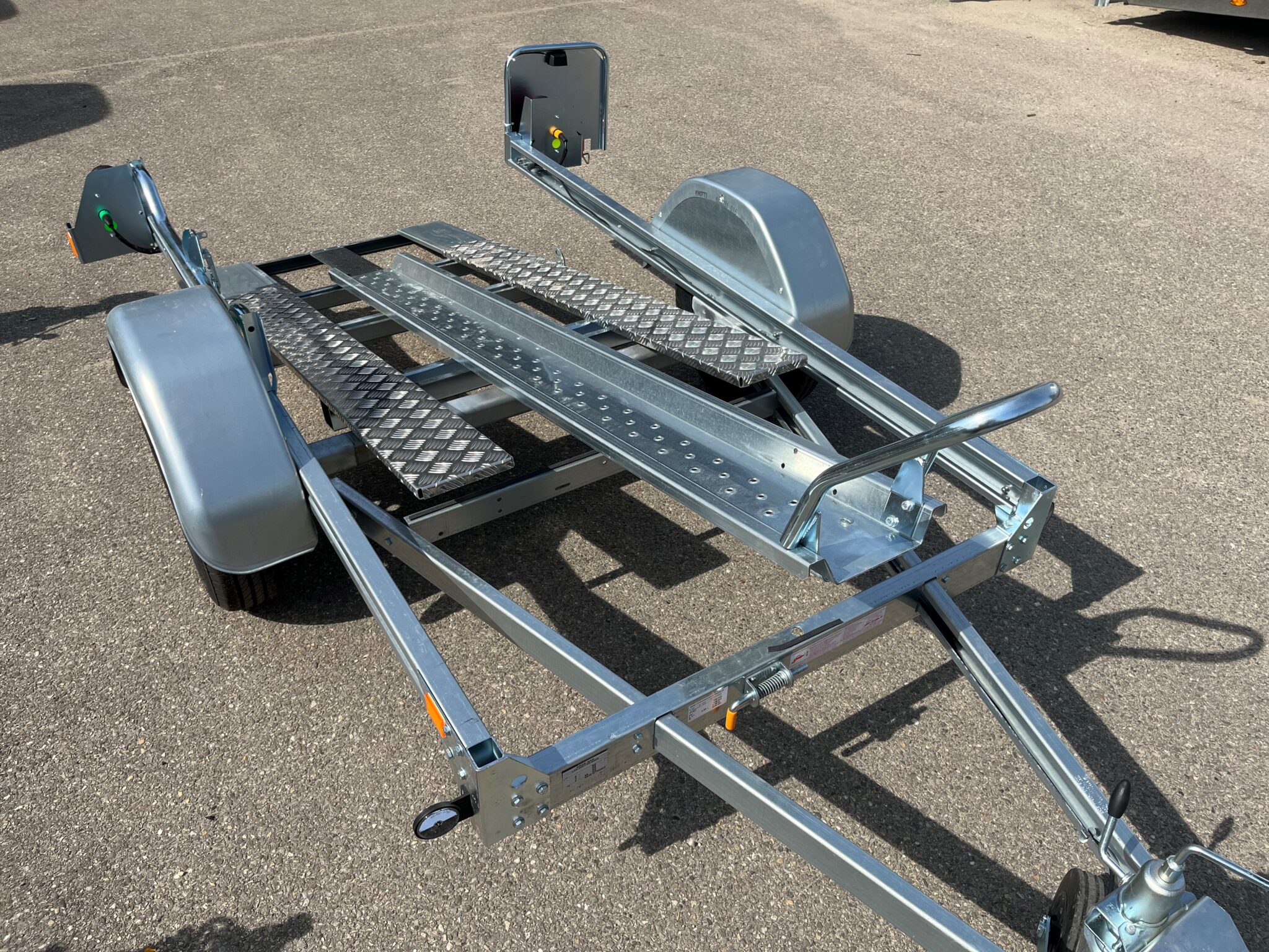 ERDE PMB751 Porte-Moto Basculant 225x116 / 500 - 600 ou 750kg - Global ...