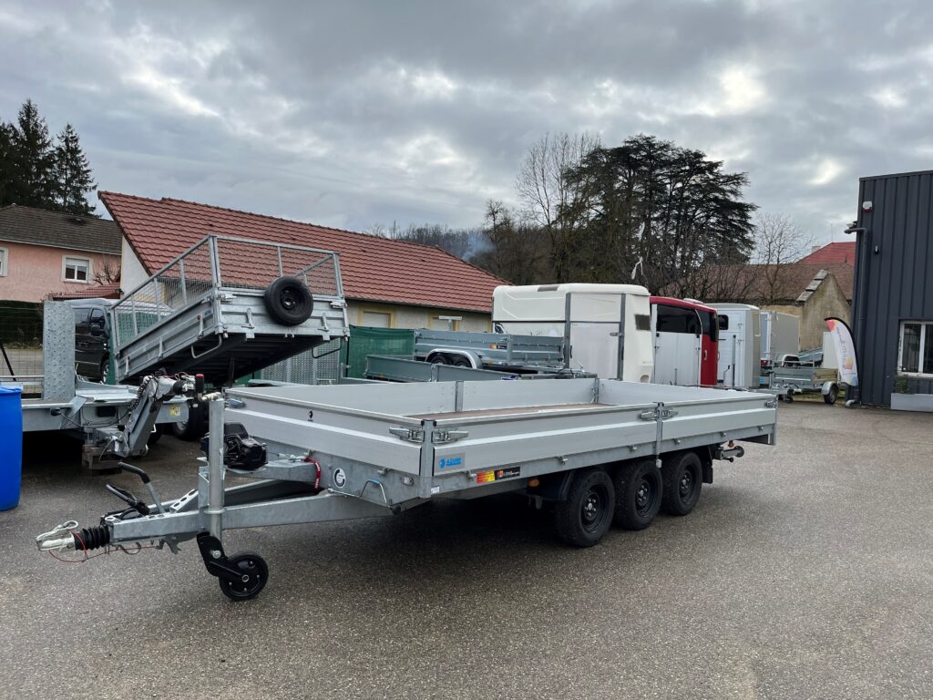 HAPERT Azure H-3 455x220 Freinée Suspensions à Lames 3500kg - Global ...