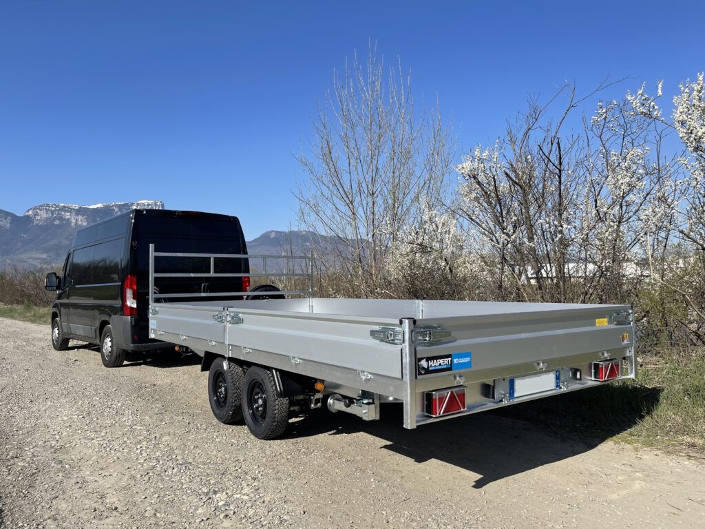 HAPERT Azure H-2 445x220 Freinée Suspensions à lames 3500kg - Global ...